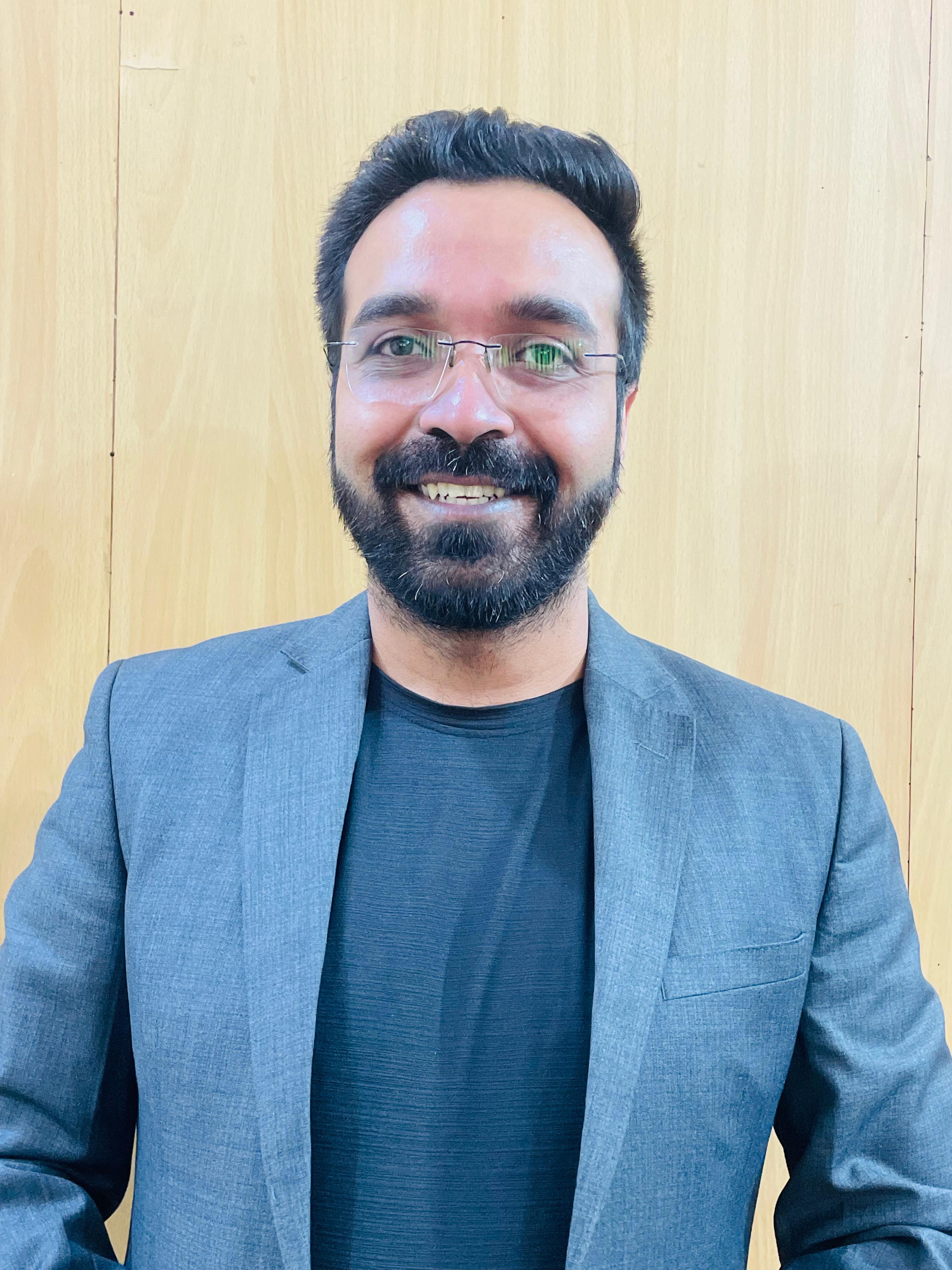 Fueling your aviation passion | Our Team